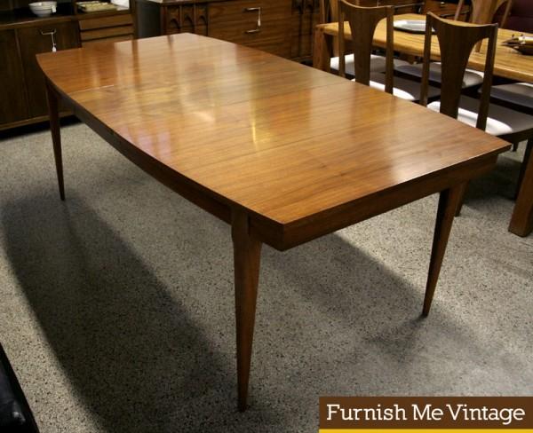 Mid Century Modern Walnut Table 2 Leaves